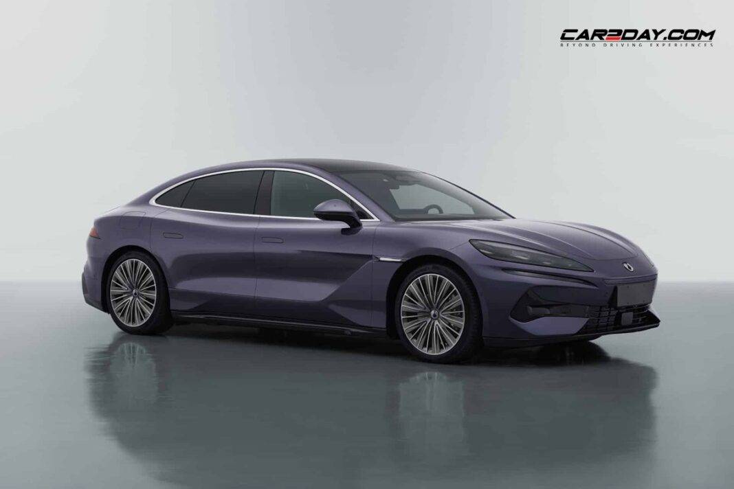 DENZA Z9 Sedan มาครบทั้ง EV และ PHEV ขายจีนไตรมาส 4