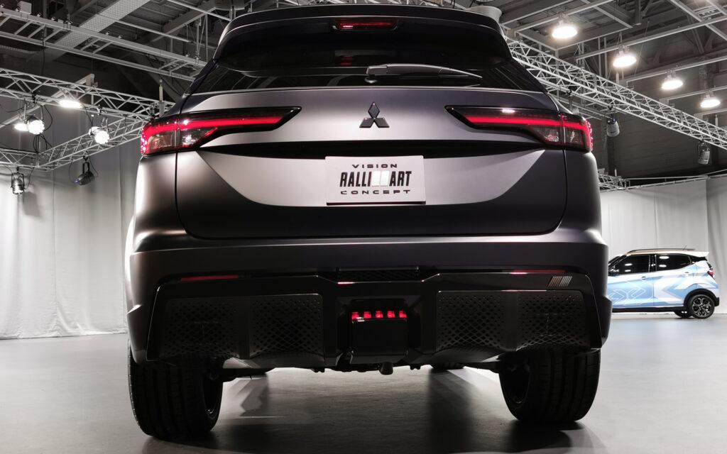 Mitsubishi Outlander Ralliart เอสยูวีตัวแรง 290 ม้าอาจเผยปีนี้