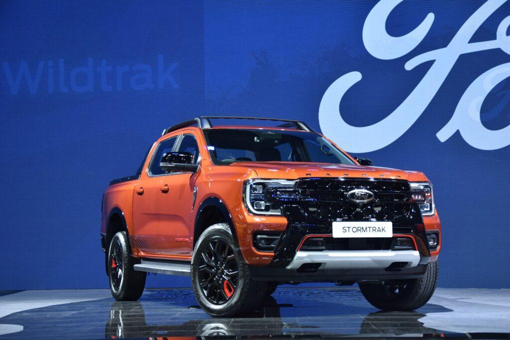 Ford Ranger x Everest MY23 เปิดราคาแล้วเริ่ม 794,000 บาท