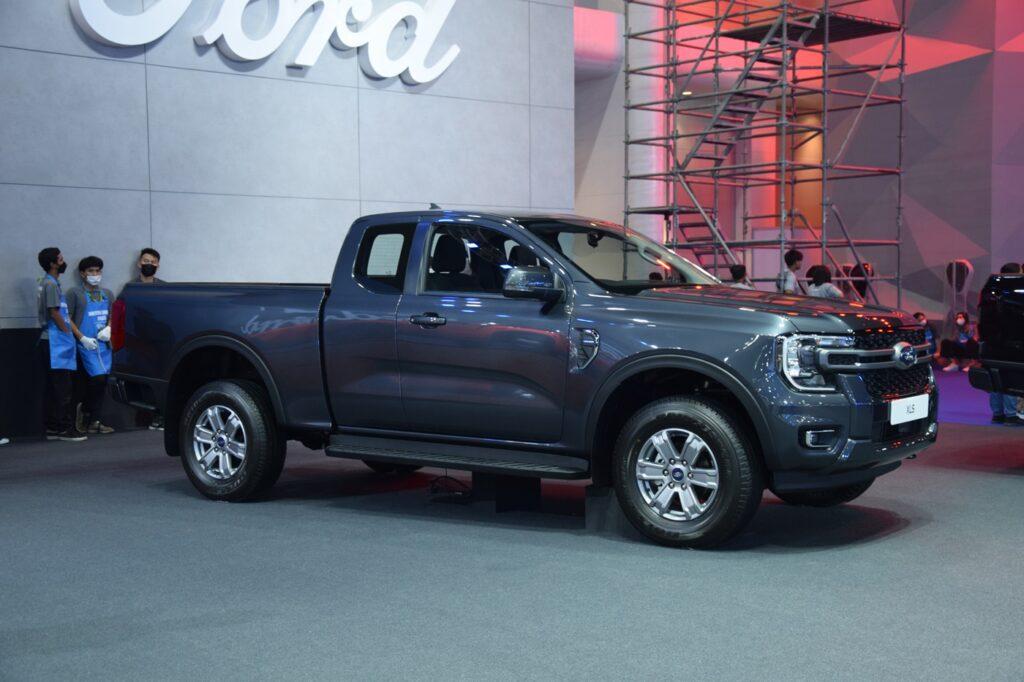 Ford Ranger x Everest MY23 เปิดราคาแล้วเริ่ม 794,000 บาท