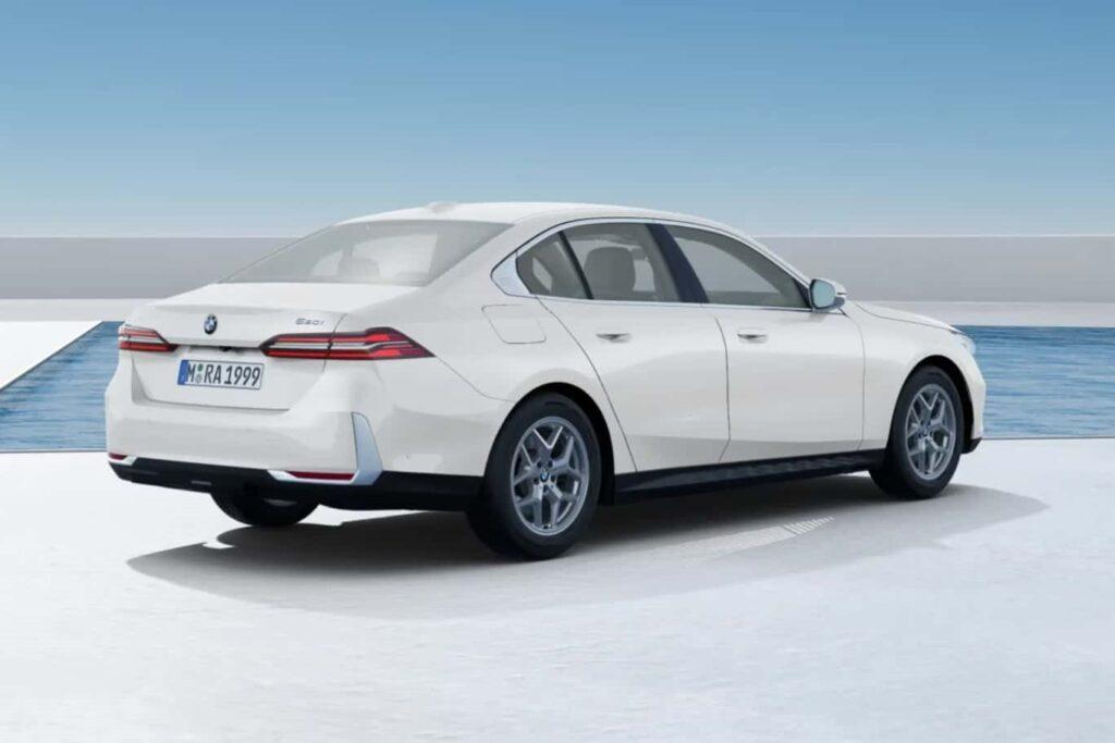 BMW 520i 2024 ชายกลางรุ่นเริ่มต้นขายเยอรมัน เริ่ม 2.145 ล้านบาท