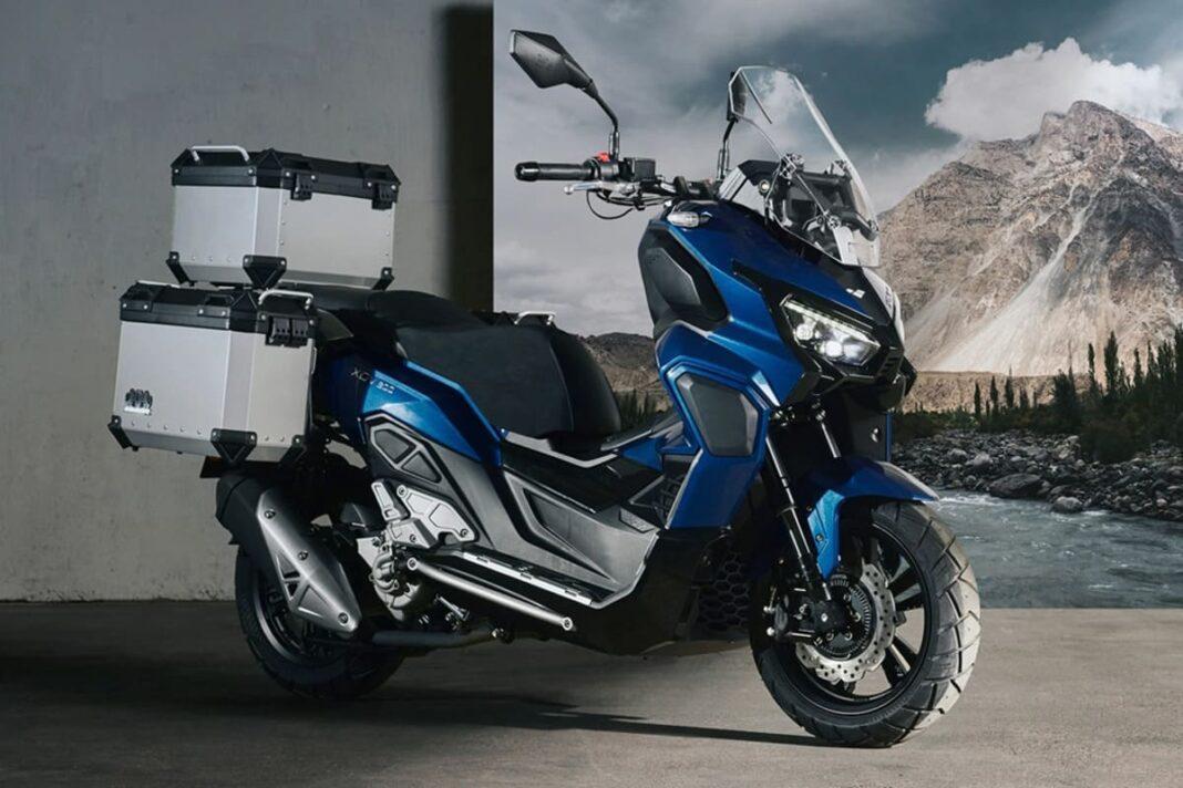 อังกฤษเปิดตัว 2023 Lexmoto XDV 300 คู่แข่ง Honda ADV 350