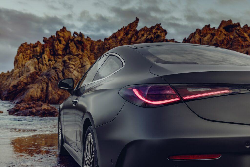 Mercedes-Benz CLE 2024 คูเป้หรู สปอร์ตแรงในคันเดียว