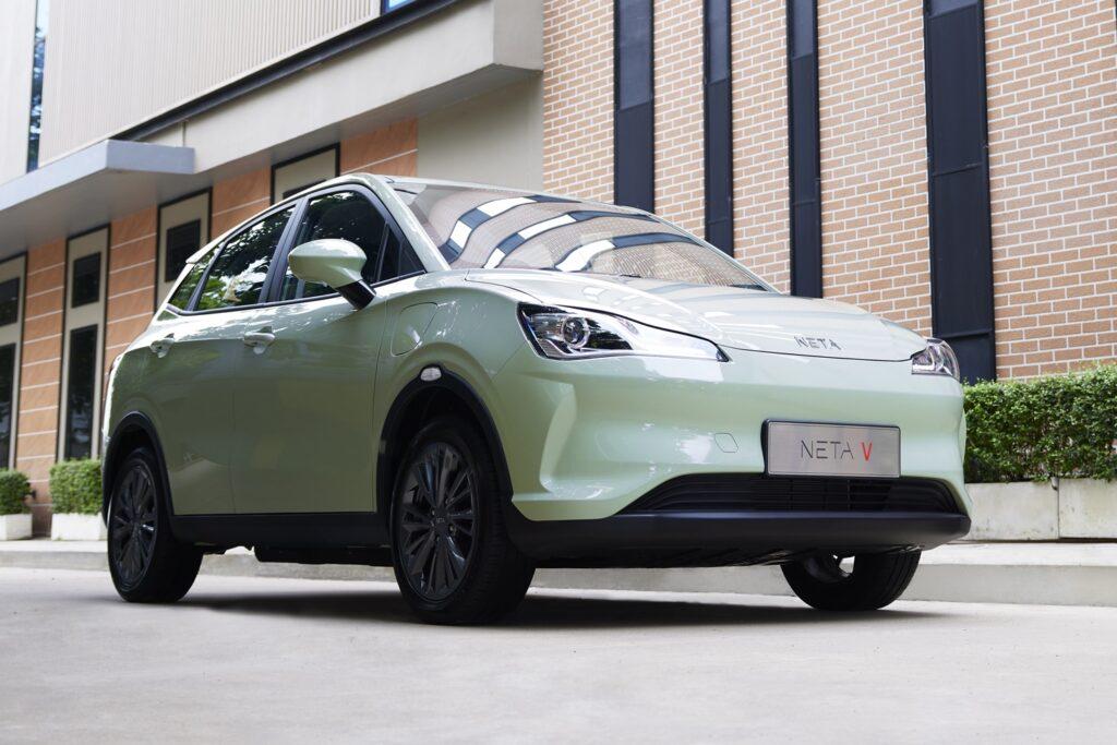 สู้เดือด NETA V ปรับลดอีก 5 หมื่นเหลือ 4.99 แสนบาทเฉพาะเดือนตุลาคม