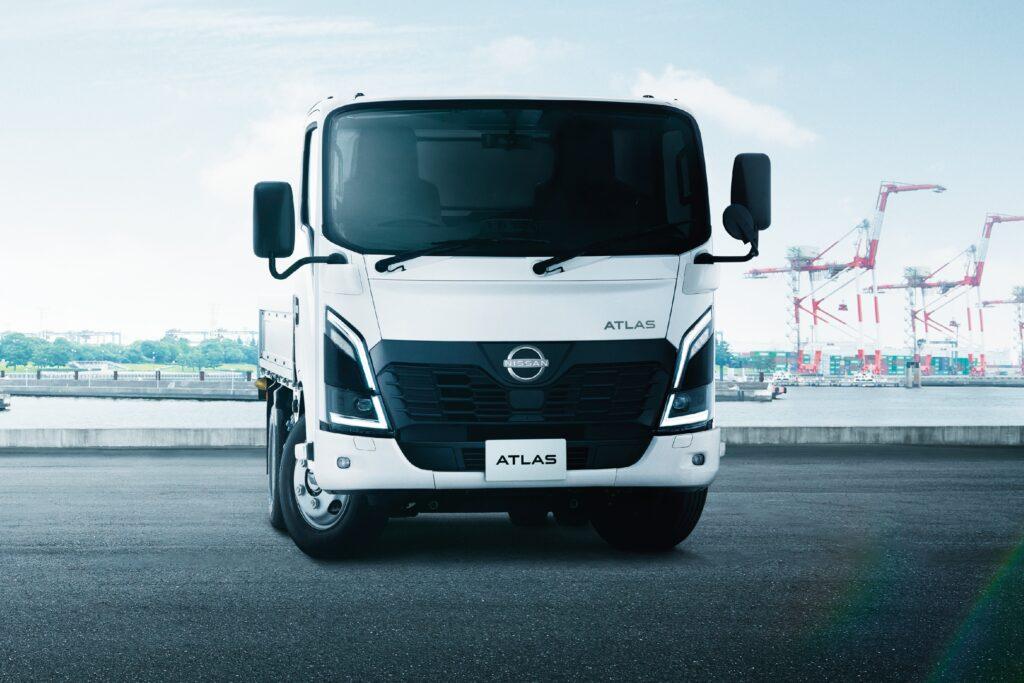 Nissan Atlas 6 ล้อเล็กเจนใหม่ฝาแฝด ISUZU ELF ขายเฉพาะญี่ปุ่น