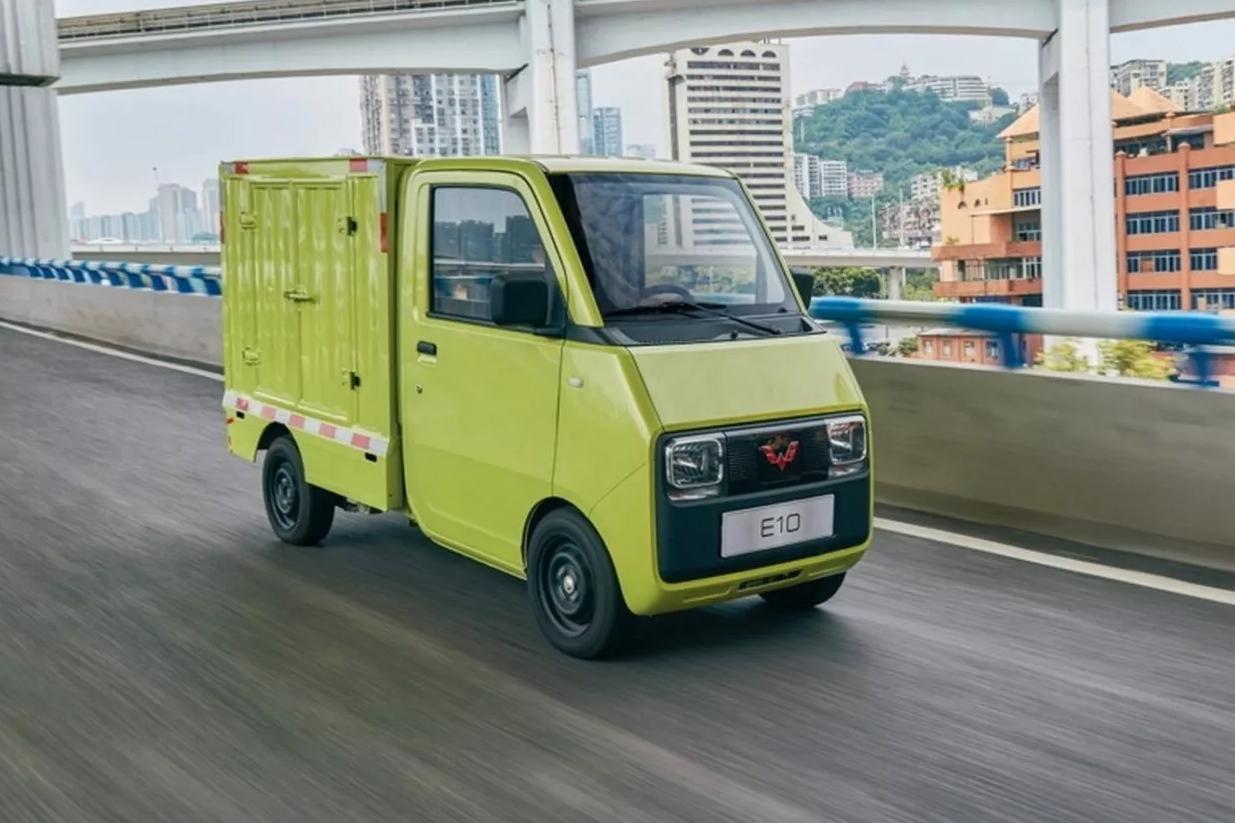 Wuling E10 2023 มินิทรั๊คจิ๋วพลังอีวีเพื่อธุรกิจรุดหน้า