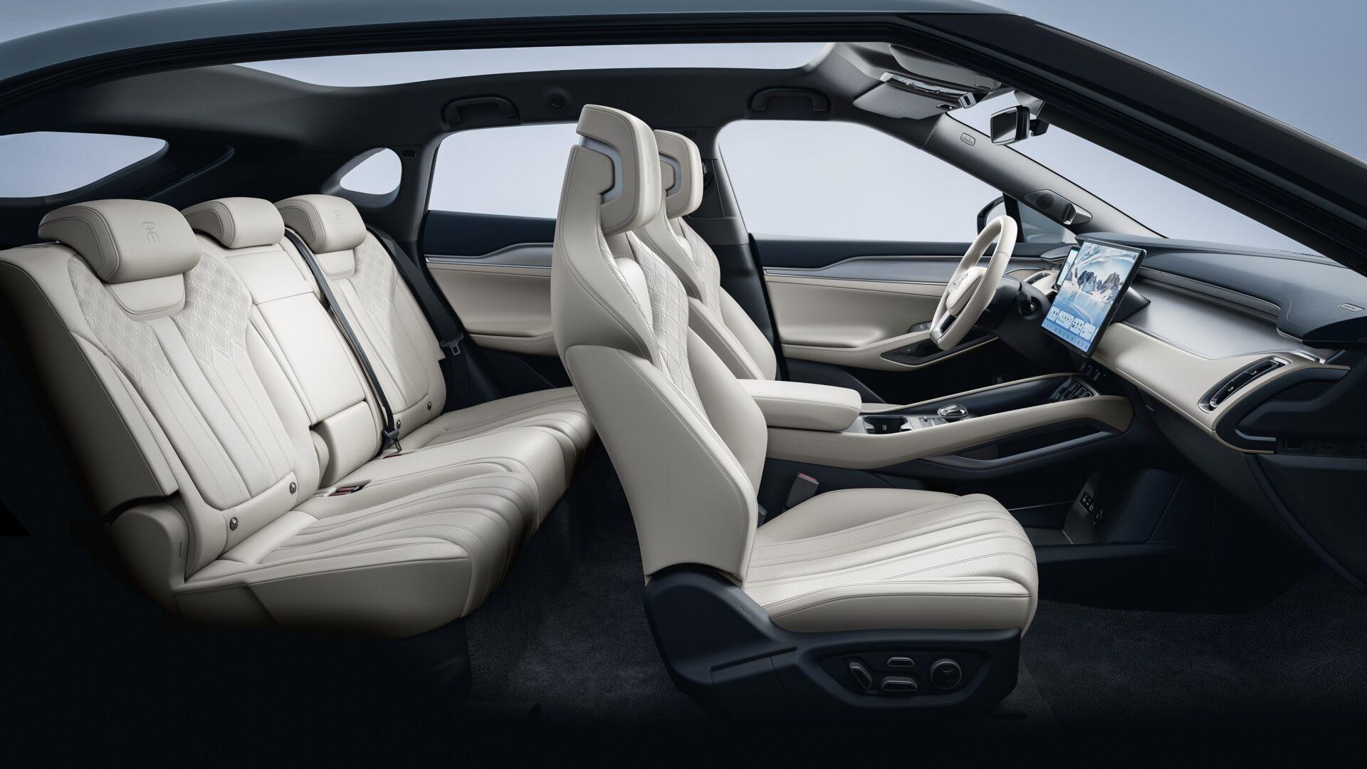 BYD Song L ภายในสุดล้ำขายจีนปลายปีนี้