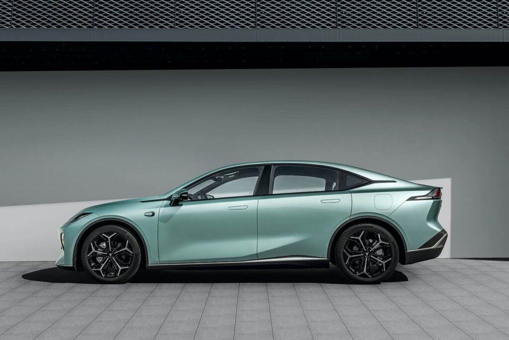 แอบเห็น Deepal SL03 2024 พวงมาลัยขวา โผล่ที่เมืองไทย