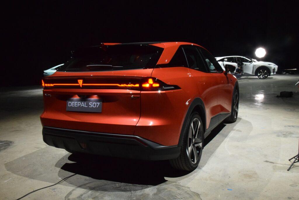 DEEPAL S07 เอสยูวีอีวีท้าชน TESLA พบกันที่ Motor Expo