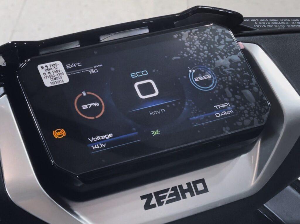 8 จุดเด่นของ ZEEHO AE8+ และ AE8 S+ สกู๊ตเตอร์ไฟฟ้าสมรรถนะสูง