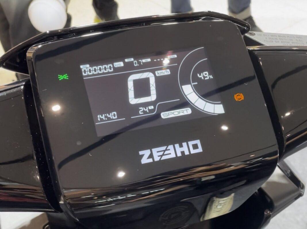 8 จุดเด่นของ Zeeho Ae8 และ Ae8 S สกู๊ตเตอร์ไฟฟ้าสมรรถนะสูง