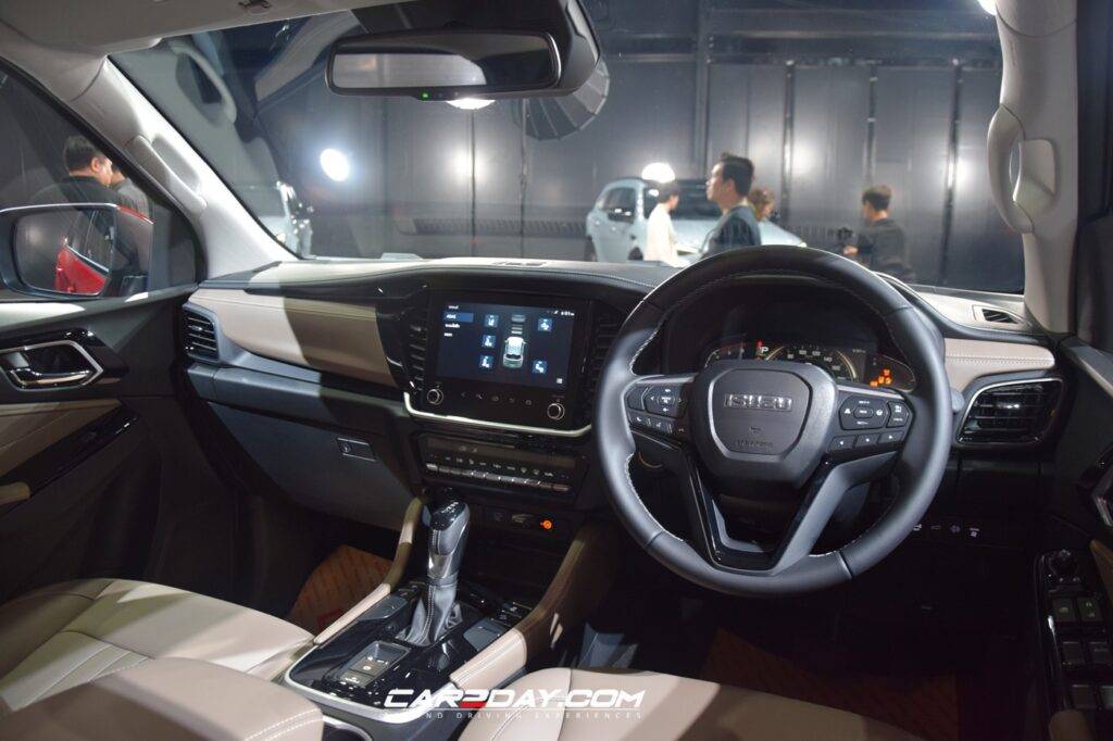 ISUZU MU-X Ultimate x Elegant หรูใหม่พีพีวีหน้าหล่อเริ่ม 1.419 ล้านบาท