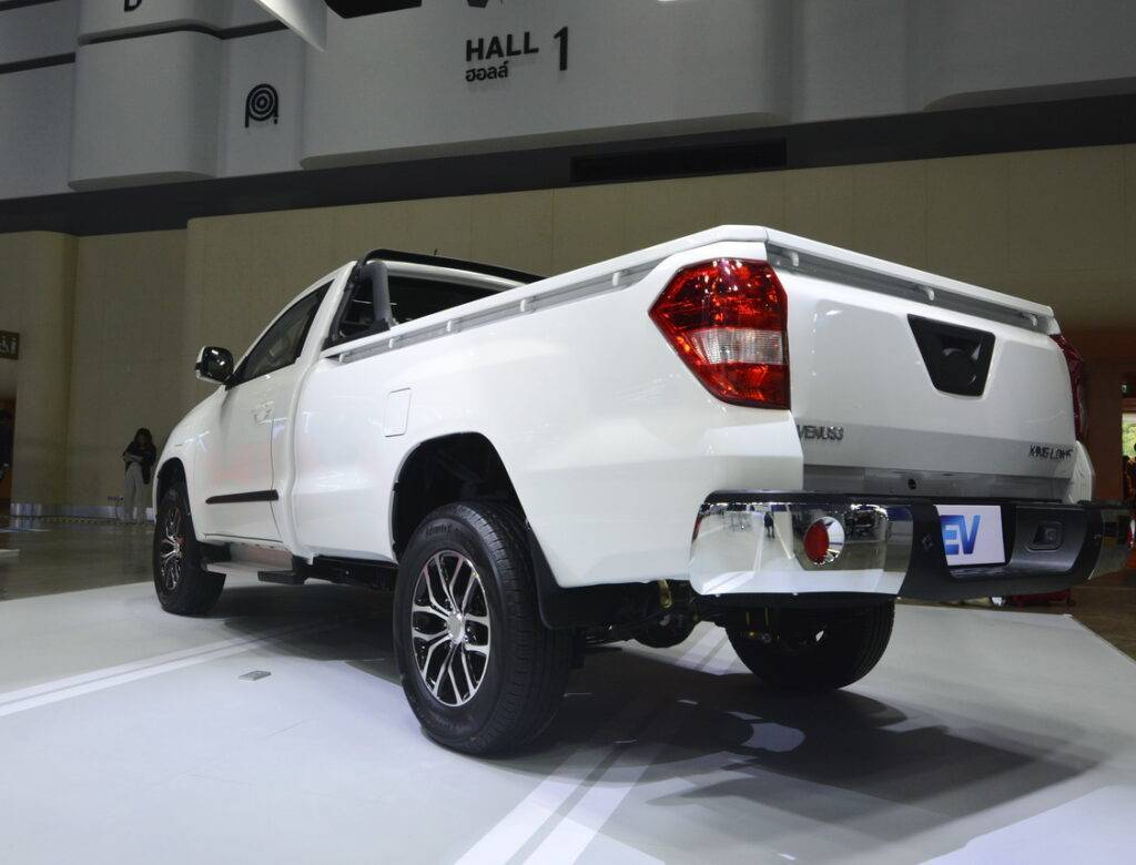 KINGLONG Venus 3 กระบะอีวีวิ่งไกล 300 กม. เตรียมขายไทยปีนี้