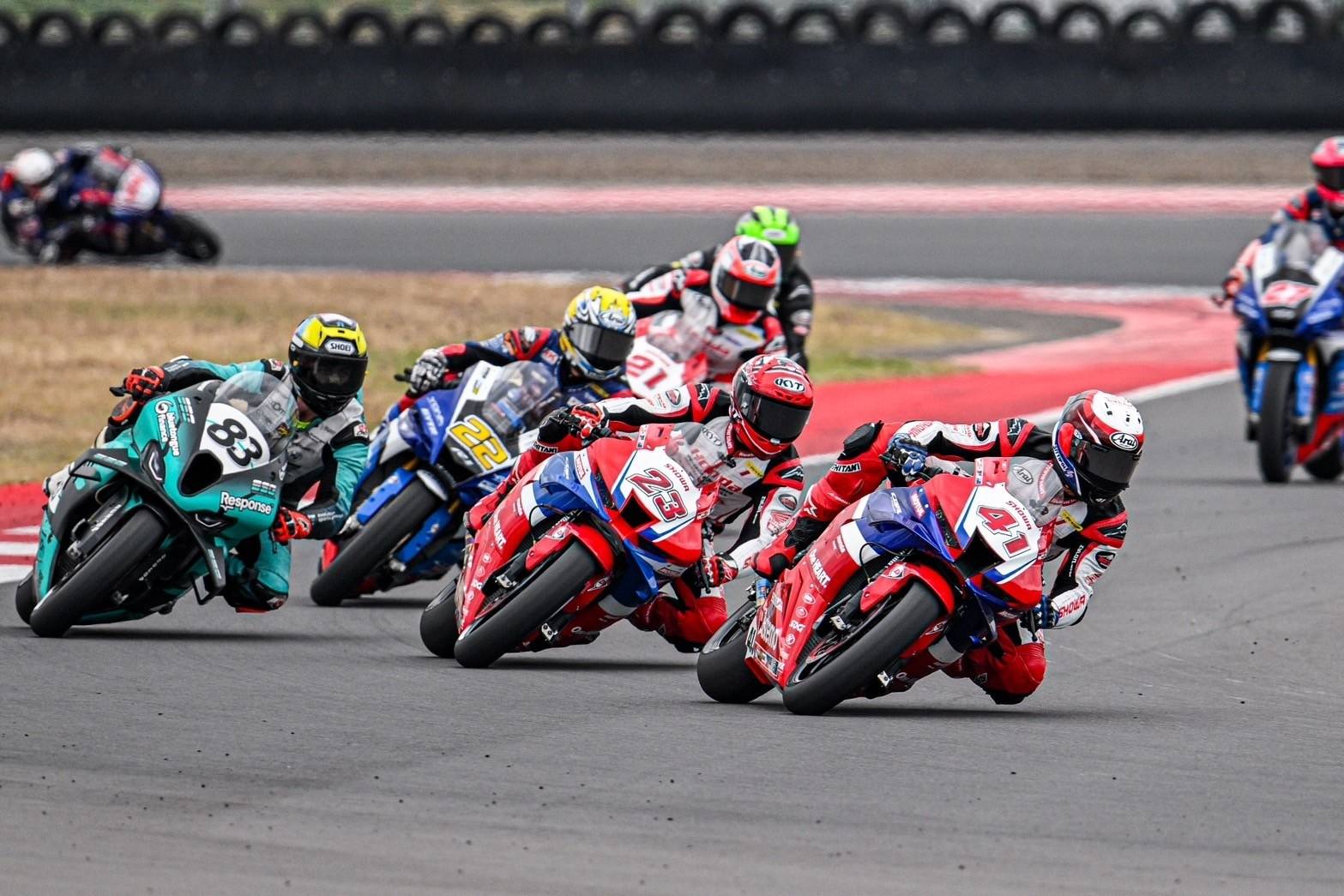 ARRC สนามที่ 4 ขุนพล ฮอนด้า เรซซิ่ง ไทยแลนด์ ดวลเดือดเก็บแต้มเรซแรก