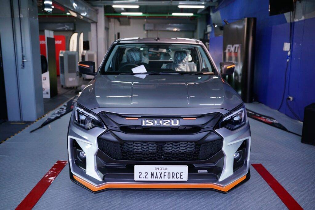 ISUZU D-MAX MAXFORCE เครื่องใหม่ 2.2 ลิตร เริ่ม 558,000 บาท