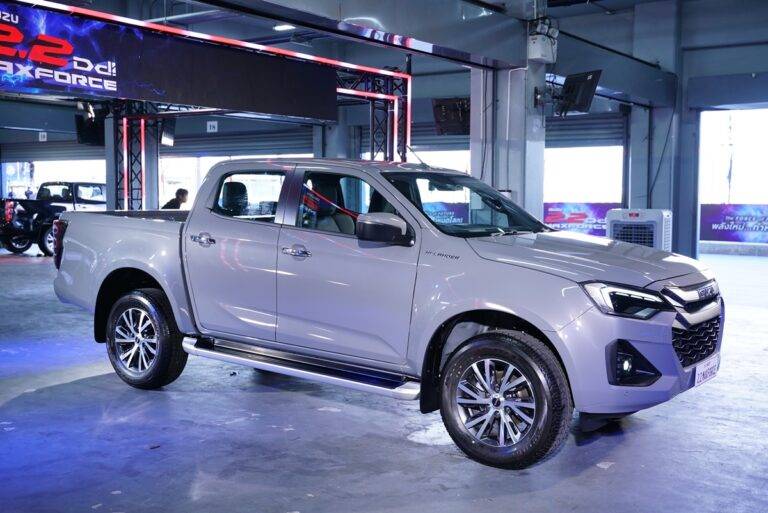 ISUZU D-MAX MAXFORCE เครื่องใหม่ 2.2 ลิตร เริ่ม 558,000 บาท