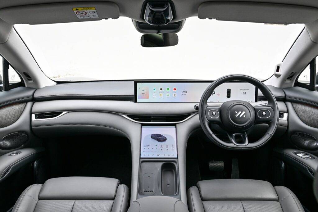 MG IM6/BYD SEALION 7 2 อีวีทรงท้ายลาดค่าตัวไม่เกิน 1.8 ล้านบาท